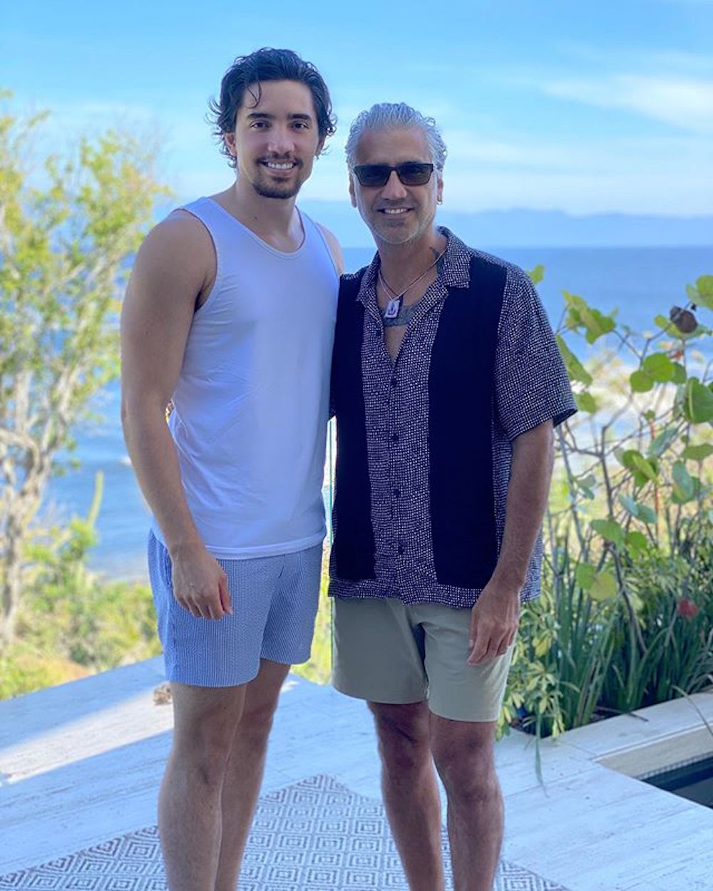 Casa De Alejandro Fernandez
