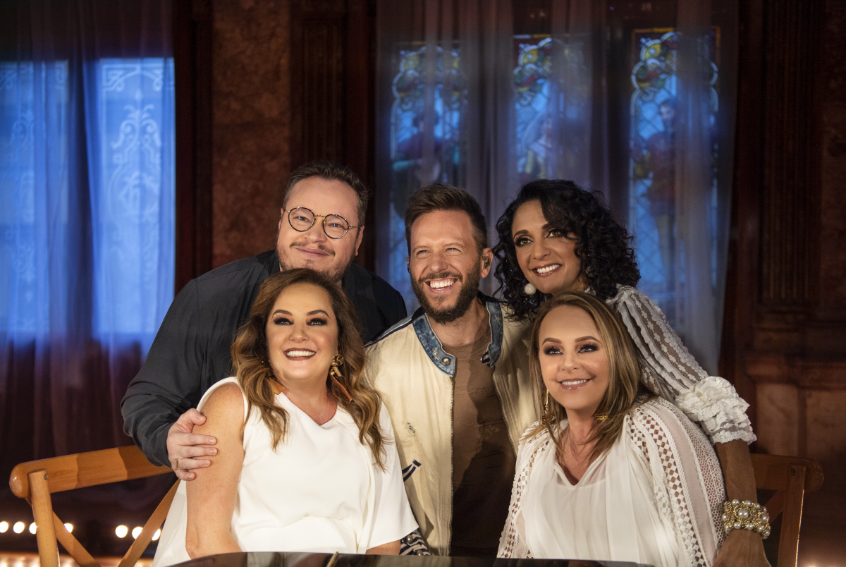 Pandora nos deleita con algunos de los éxitos más emblemáticos del pop