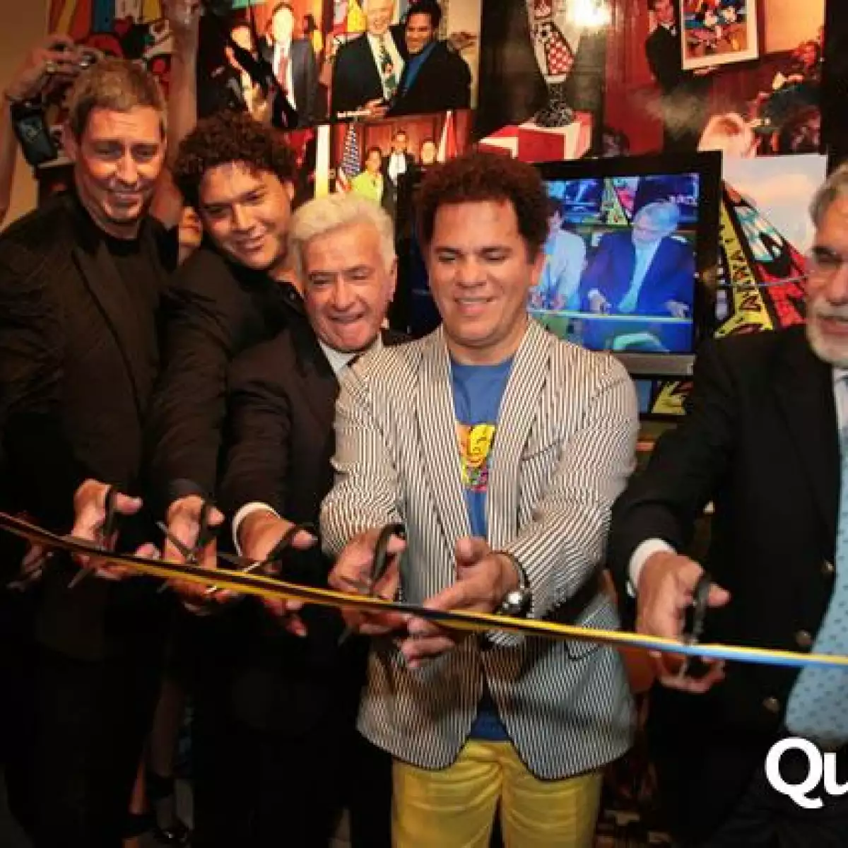 Marc y Renata Pariente en exposición de Romero Britto