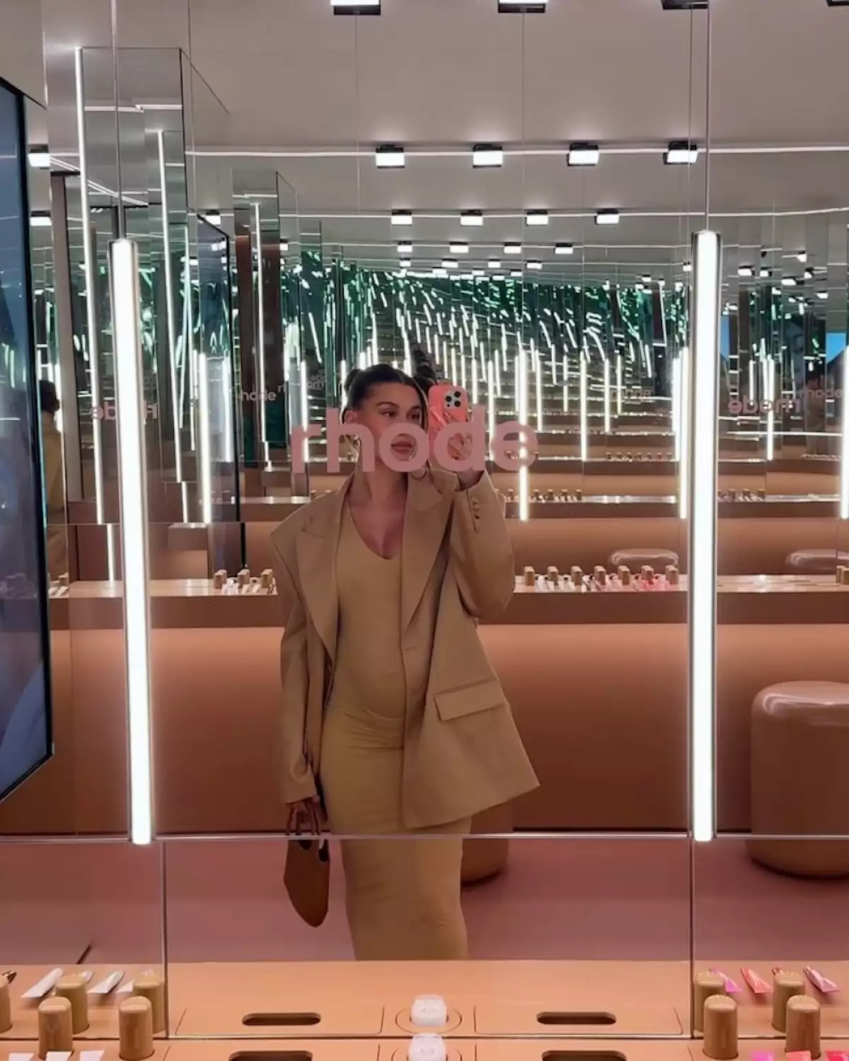 Así es el estilo pre mamá de Hailey Bieber