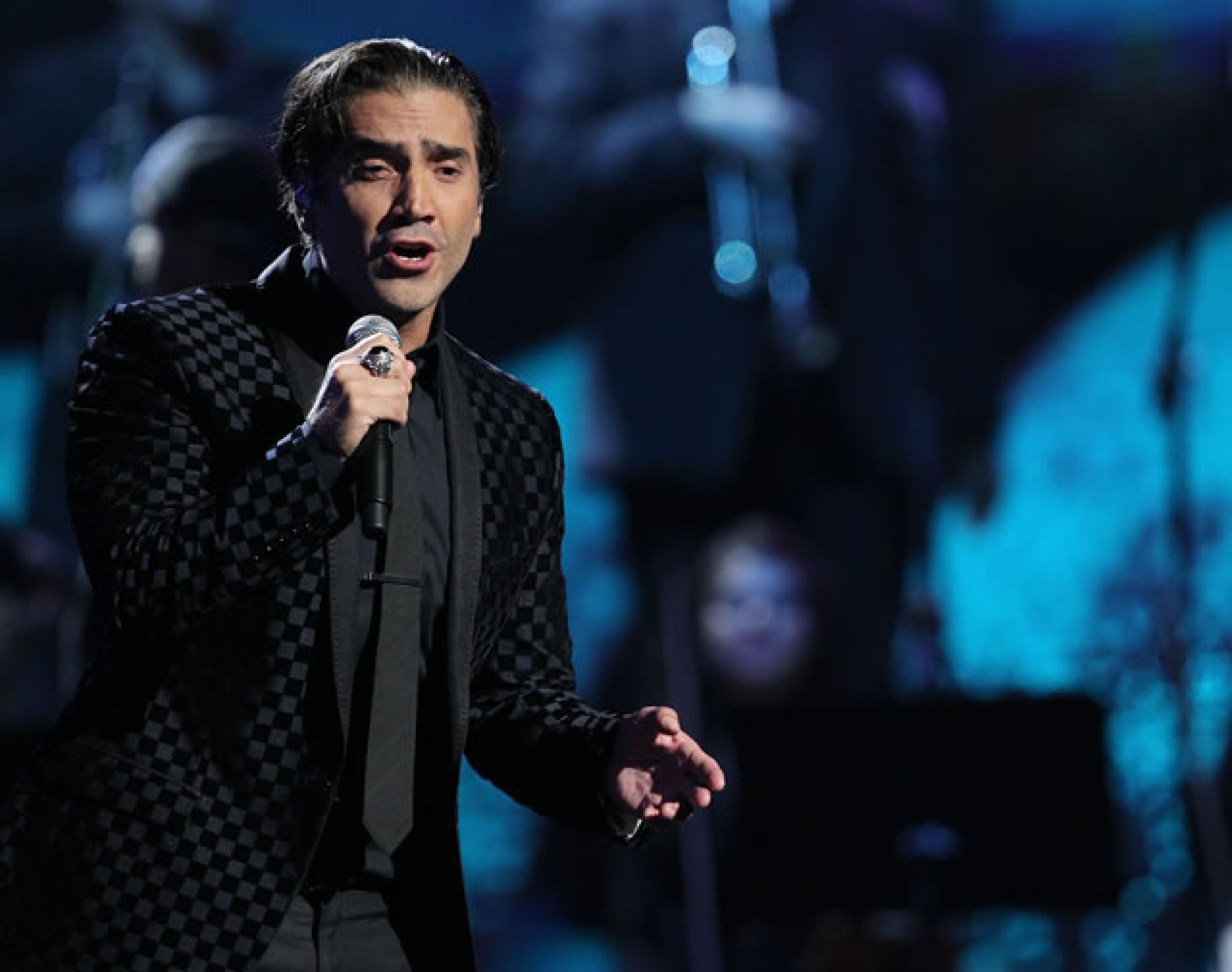 Así ha cambiado Alejandro Fernández a través de los años