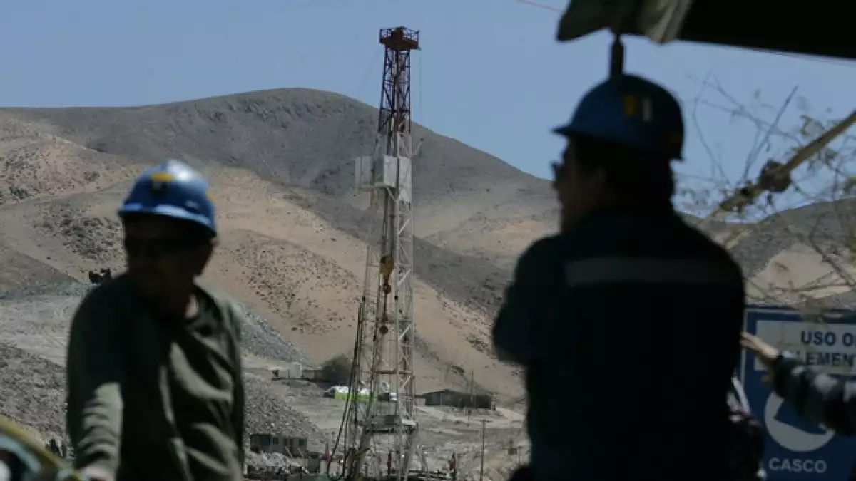 Chile ya tiene todo el equipo para subir a los 33 mineros a la superficie