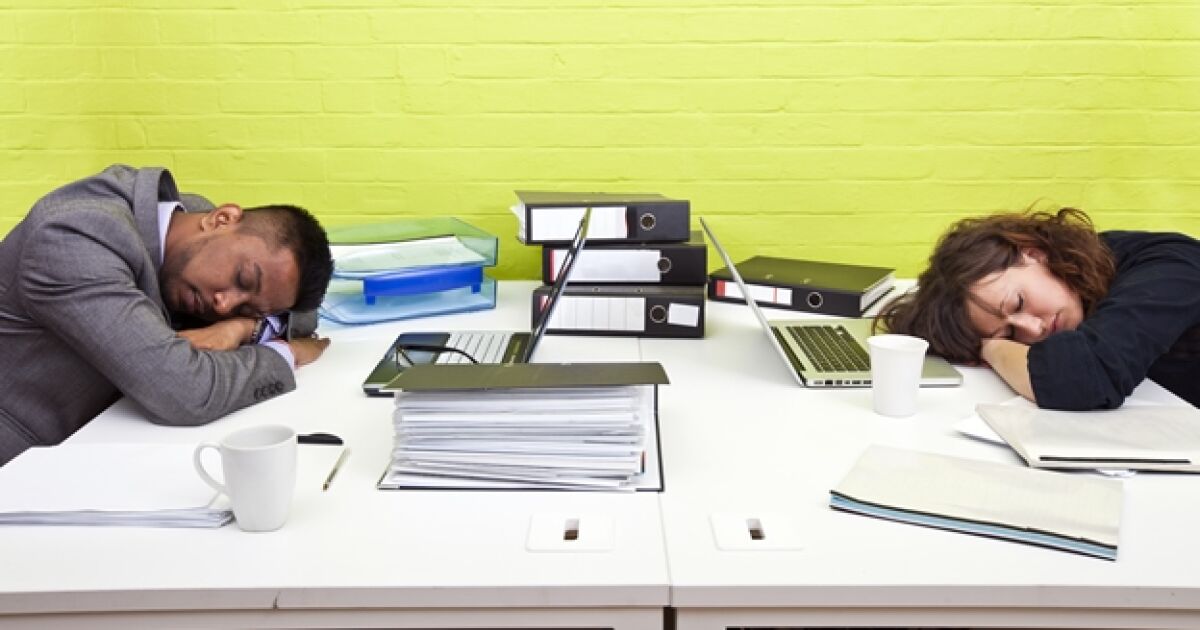 La siesta en España está bajo amenaza para mejorar la productividad