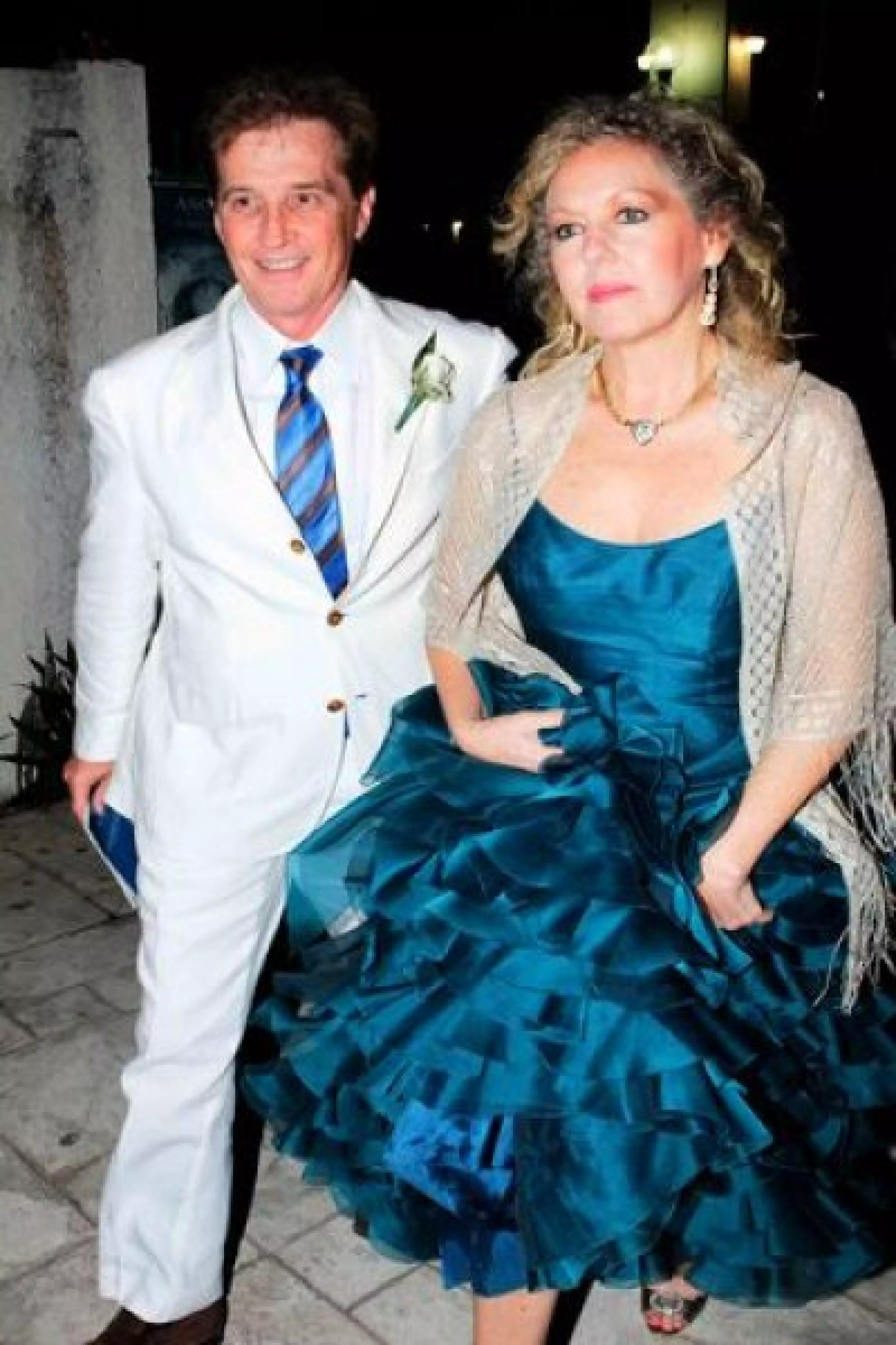 Se casan Alexander Acha y Christiane Burillo