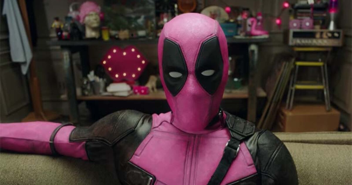 Deadpool se viste de rosa y aquí te decimos la razón