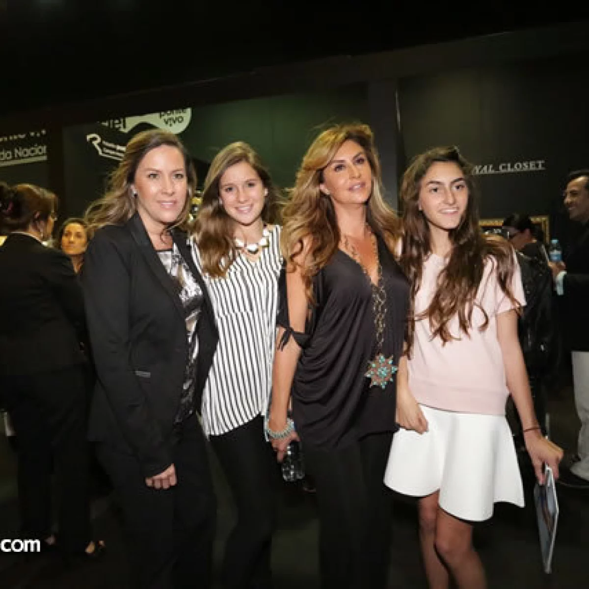 Raquel y Alberto Fasja en la clausura del MBFWMx