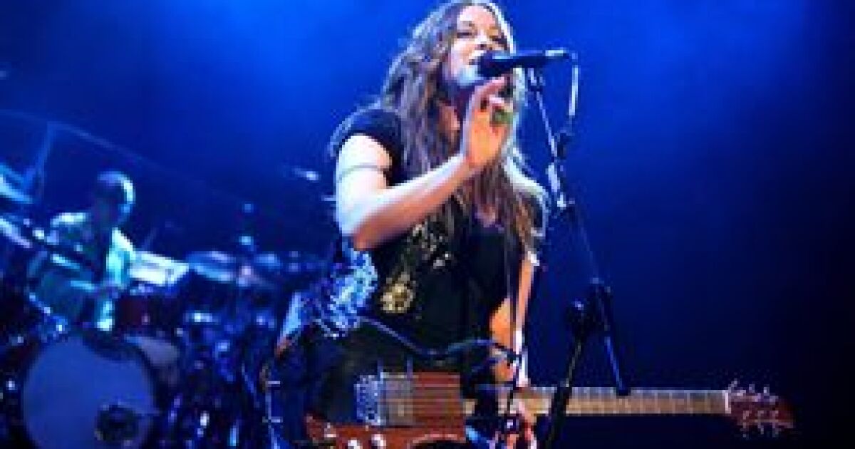 Alanis Morissette encanta a sus fans