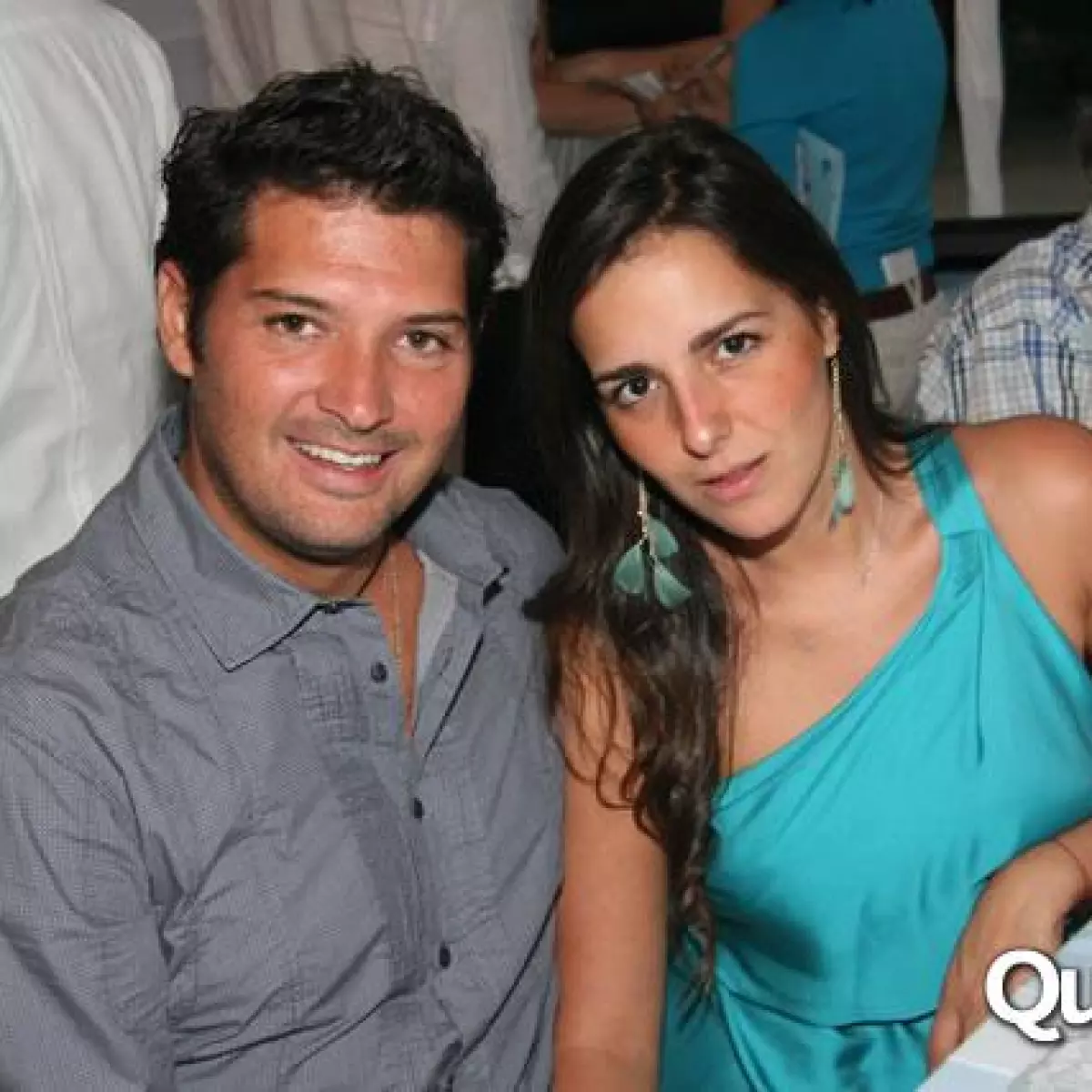 Ricardo y Alina Estrada bautizan a su hijo