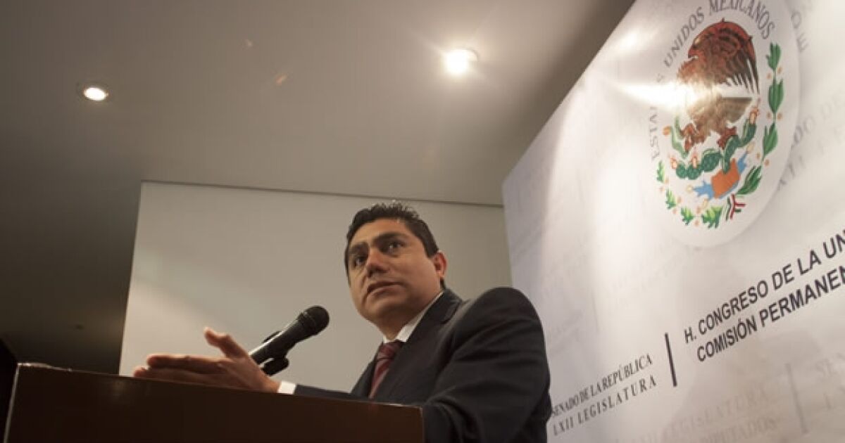 Preciado frena, de momento, la reforma a la bancada del PAN en el Senado