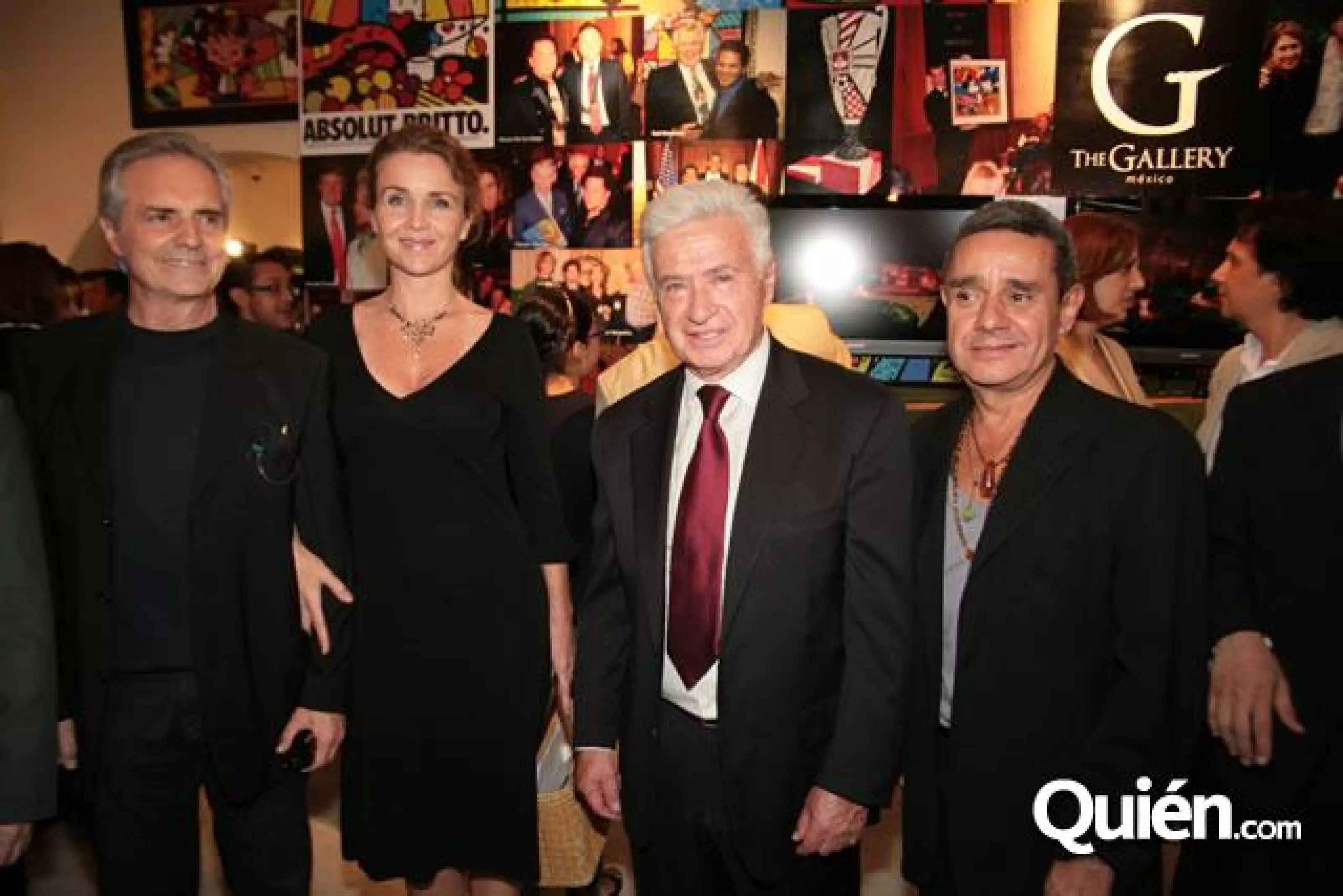 Marc y Renata Pariente en exposición de Romero Britto