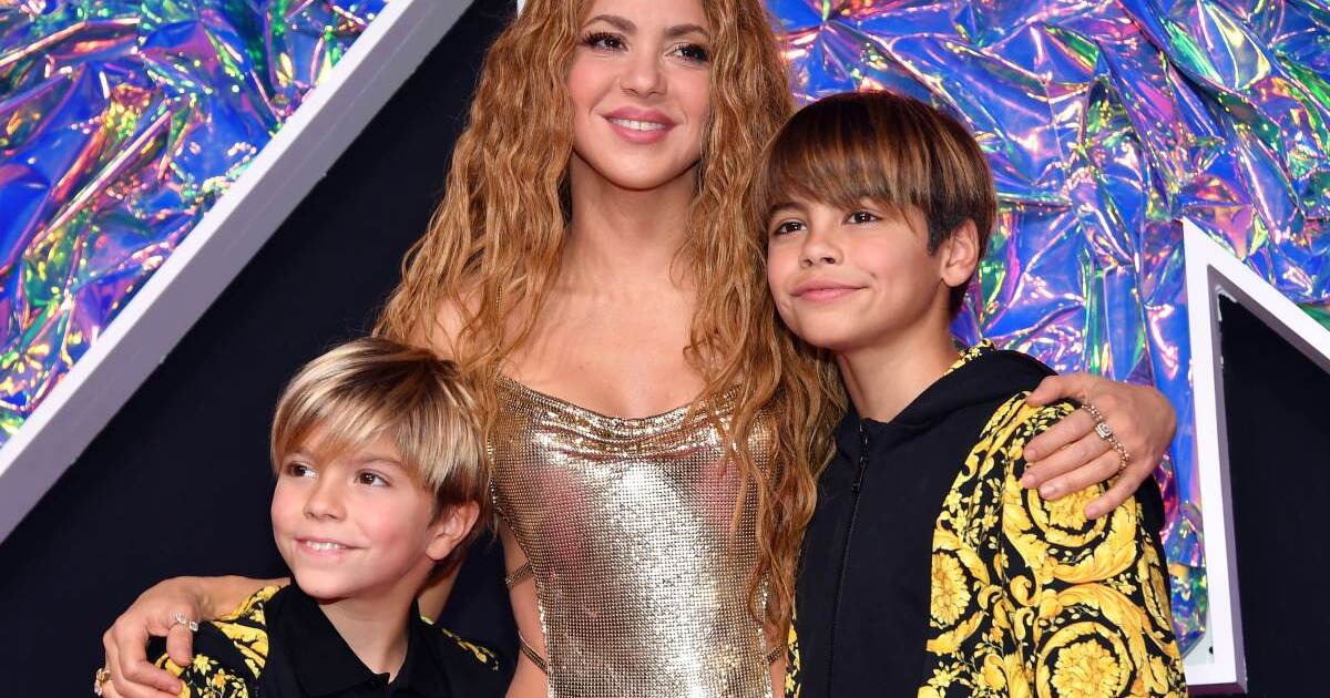Sasha, hijo de Shakira, se roba el show bailando la 'Pollera colorá'