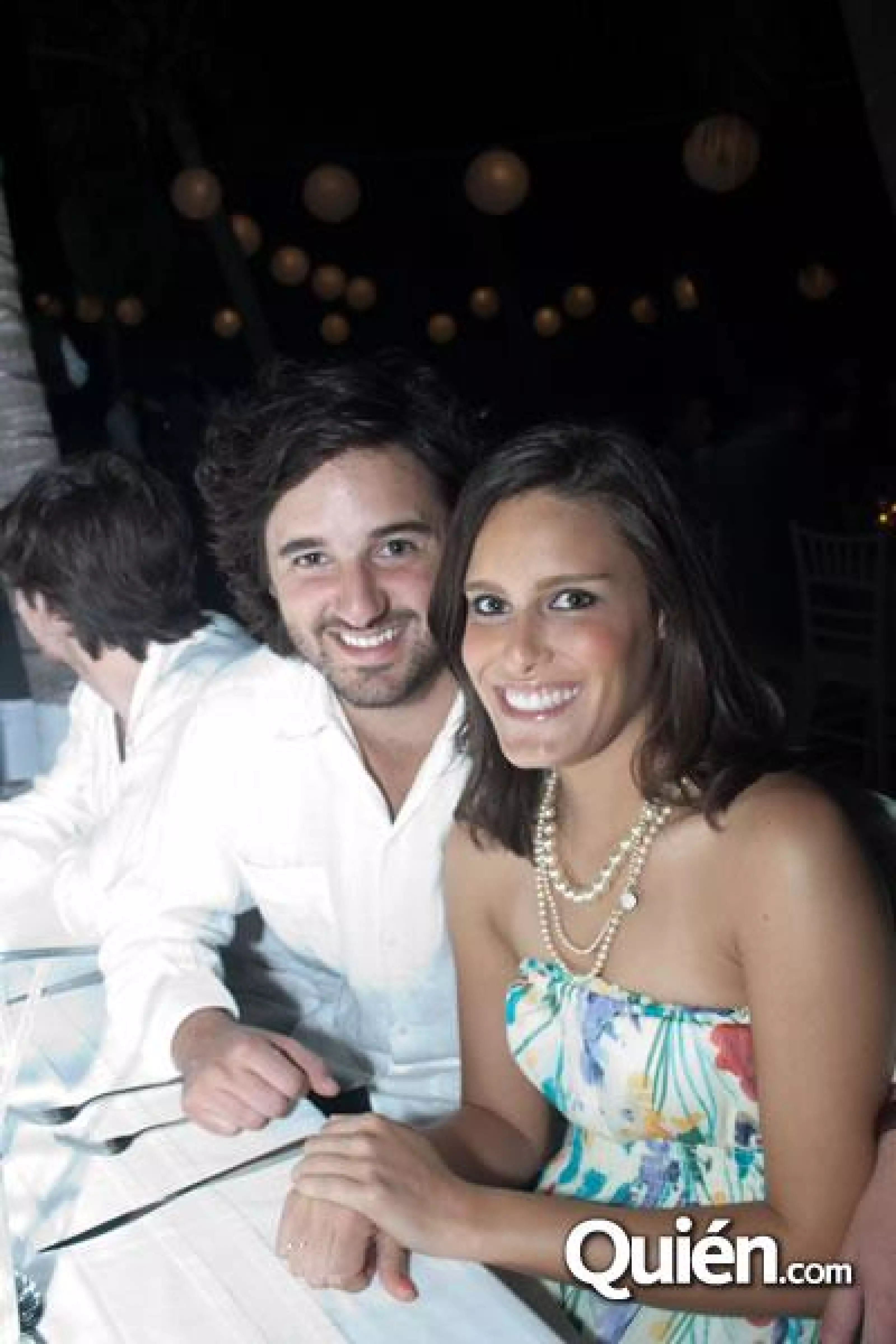 José Portilla y Angie Taddei se casaron en la Riviera Maya