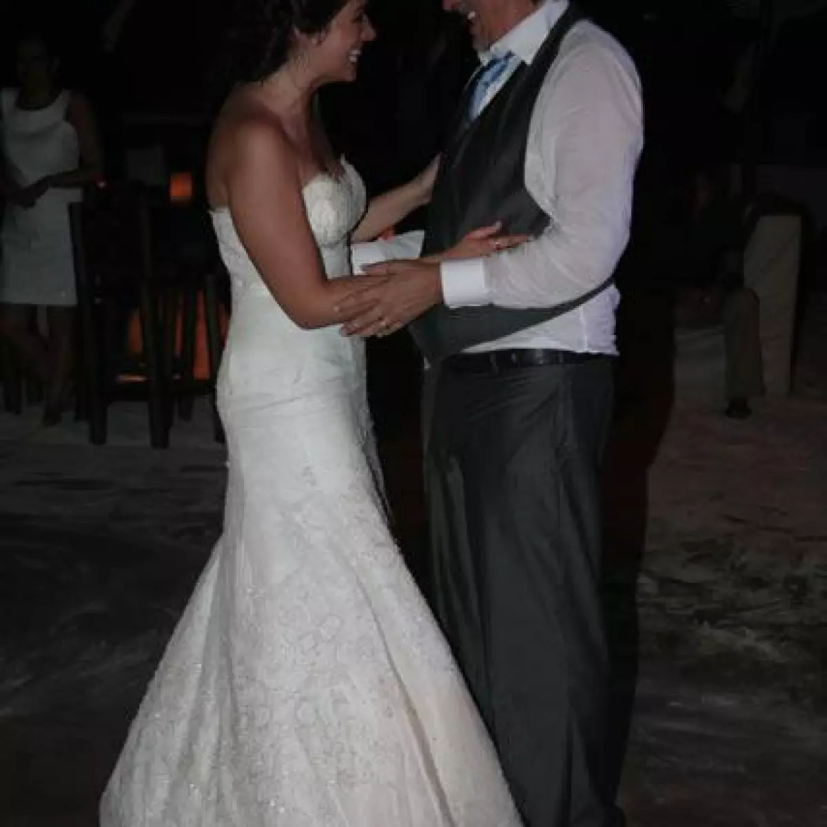 Alexa Damián y Ben Melkman se casaron en la Riviera Maya