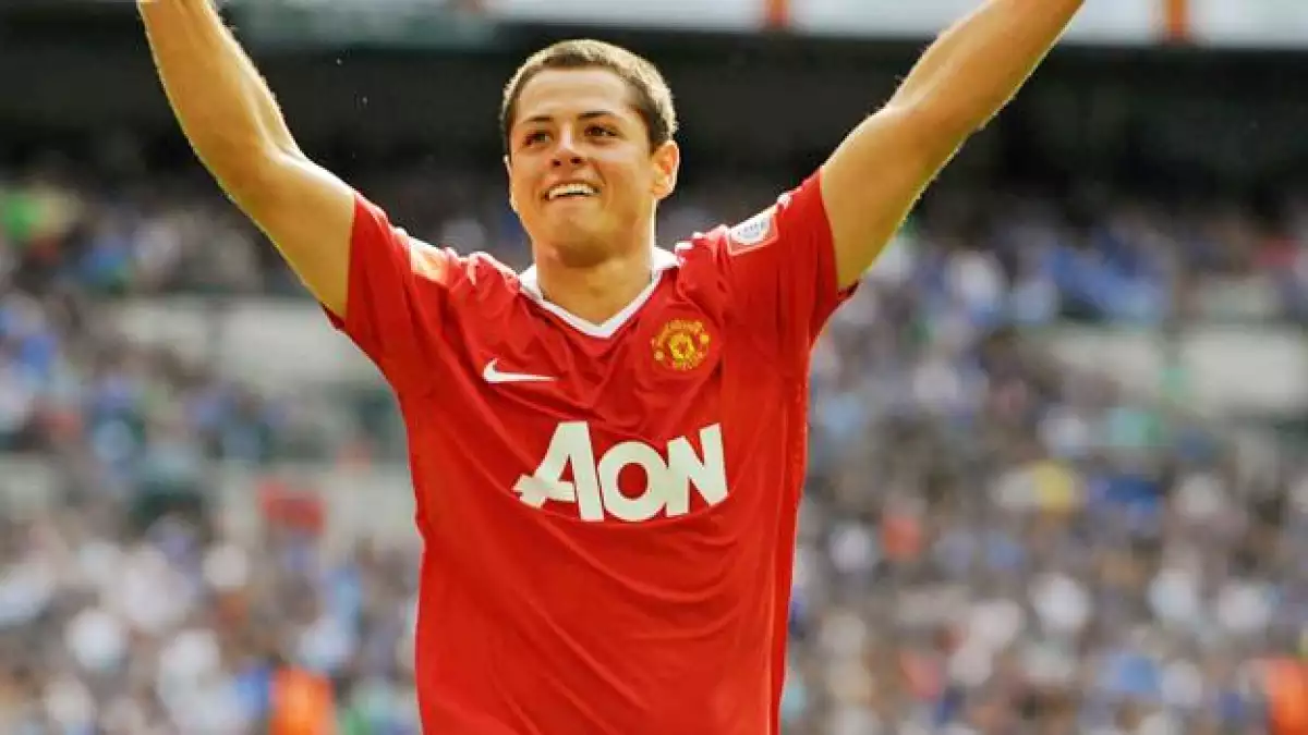 El guardameta del ManU califica al ‘Chicharito' como un gran prospecto