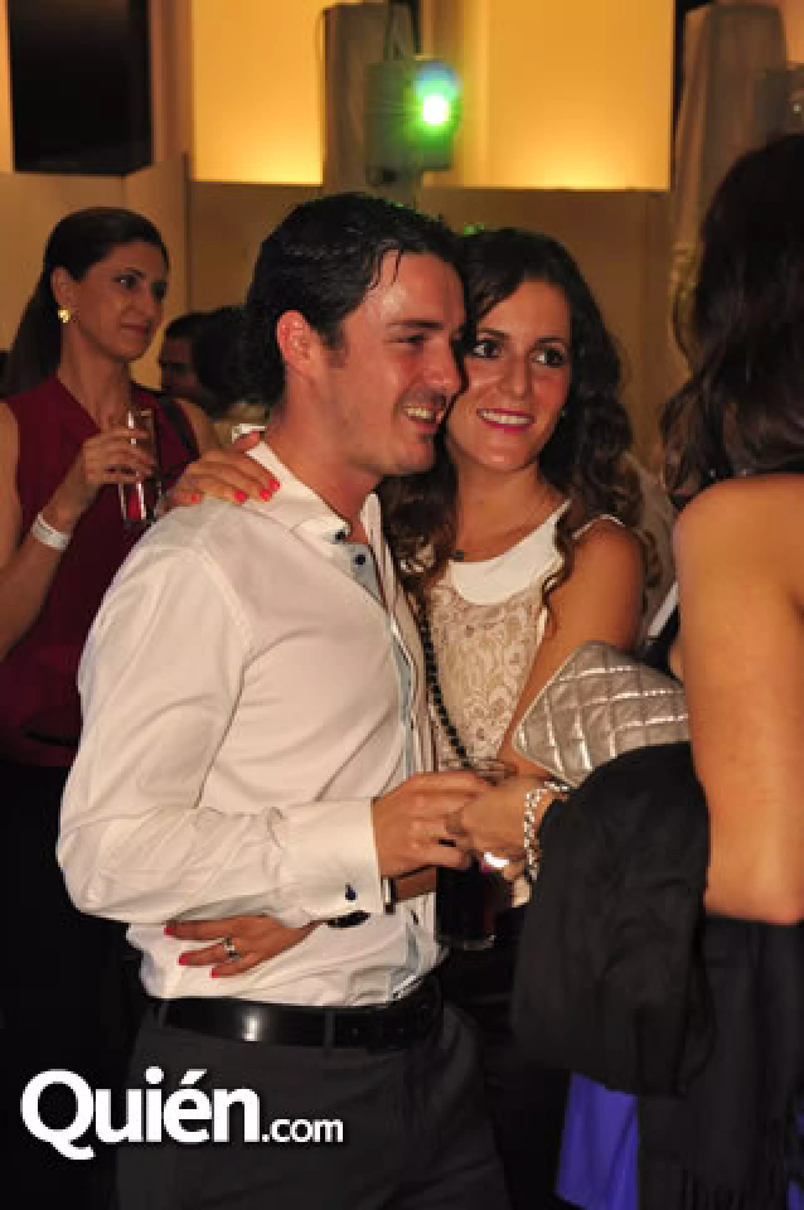 Candice Swanepoel de visita en Guadalajara