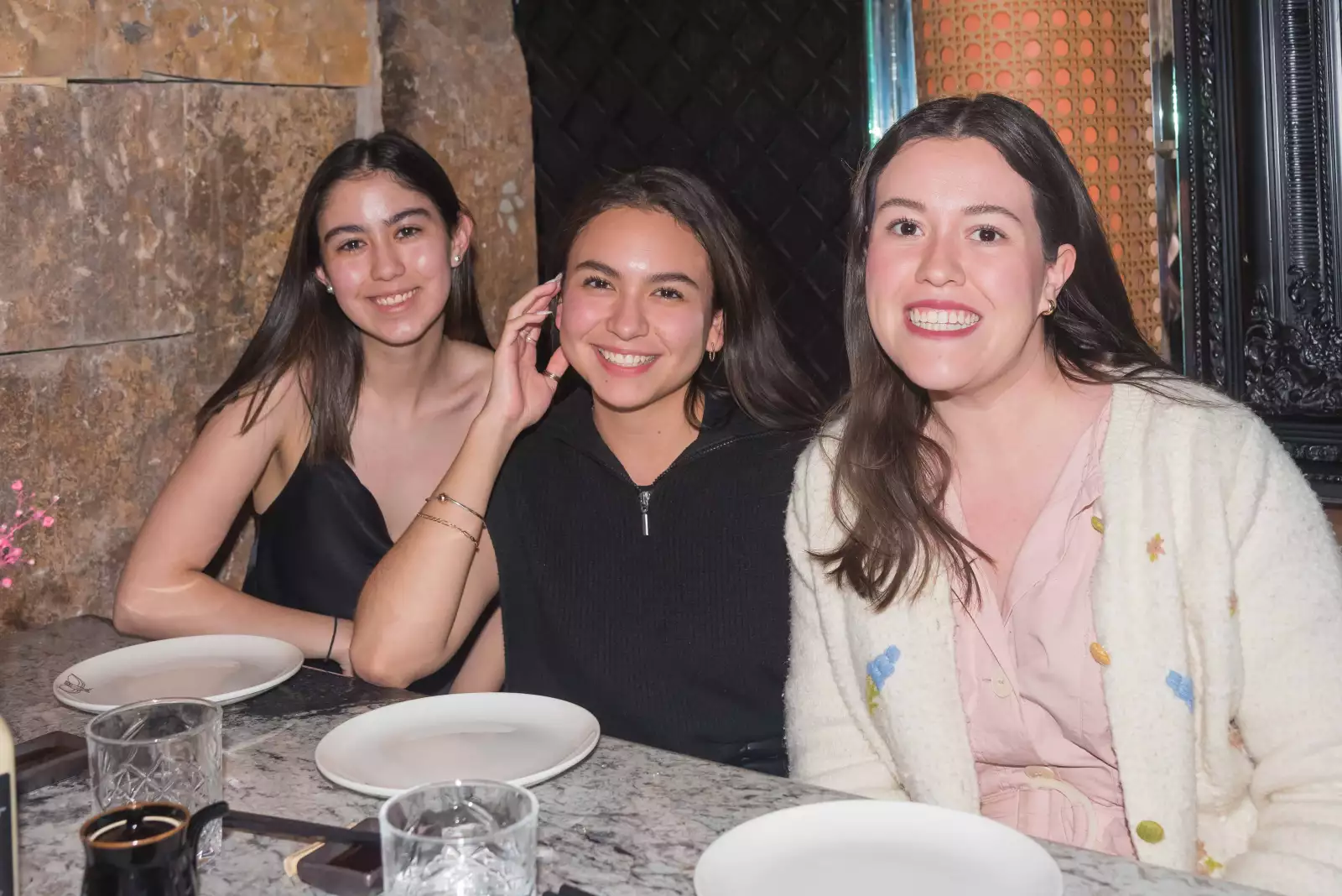 Abre Azia en Polanco y estuvimos en la cena inaugural