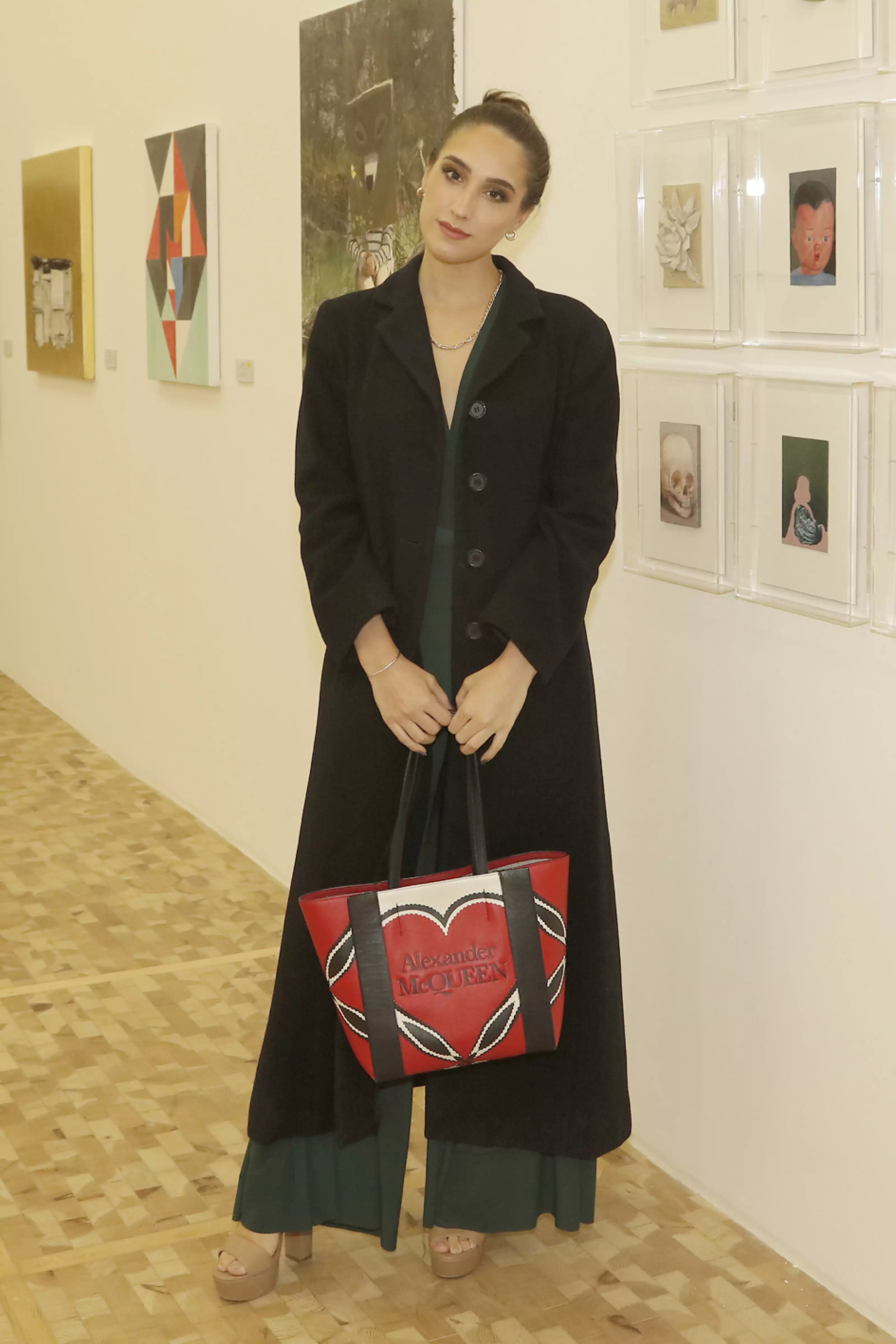 Mariana Baños y Alexandra De la Rosa en la subasta Arte Vivo