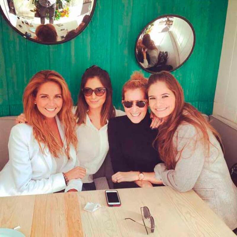 ¡Volverás a ponerte tus jeans! La banda de los 90 se reencuentra