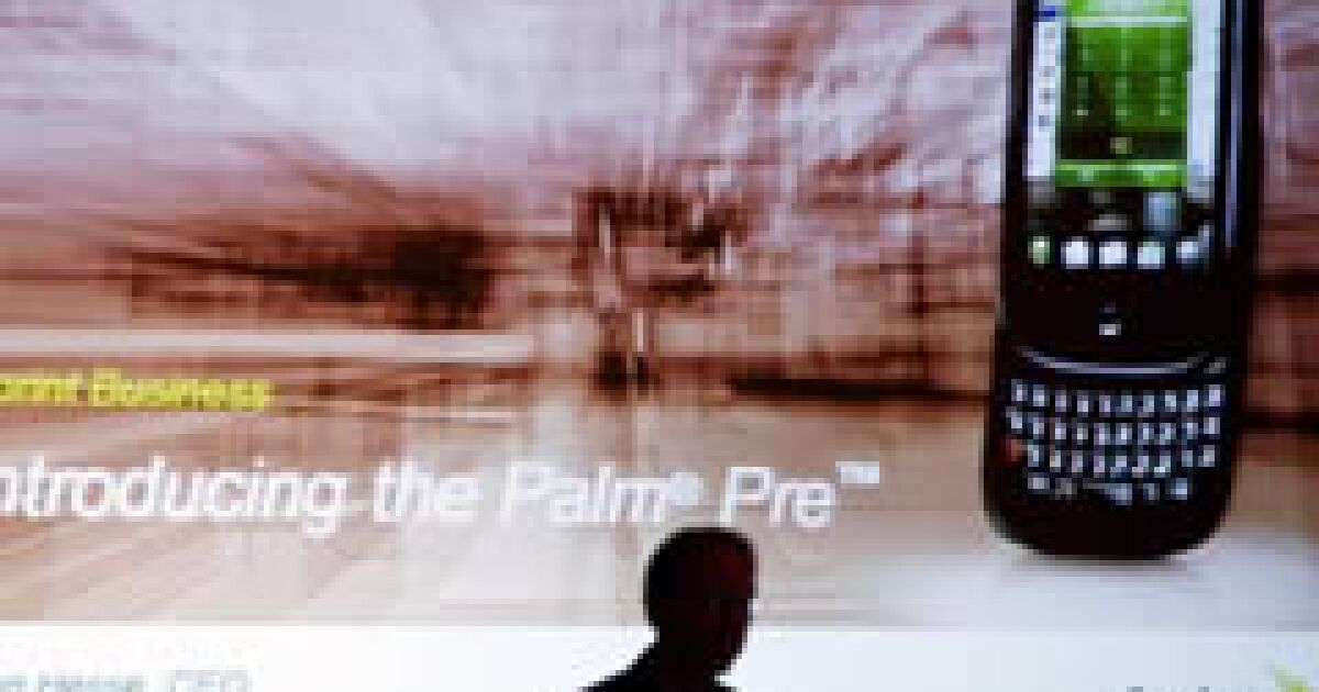 Palm lanza al Pre vs iPhone y Blackberry