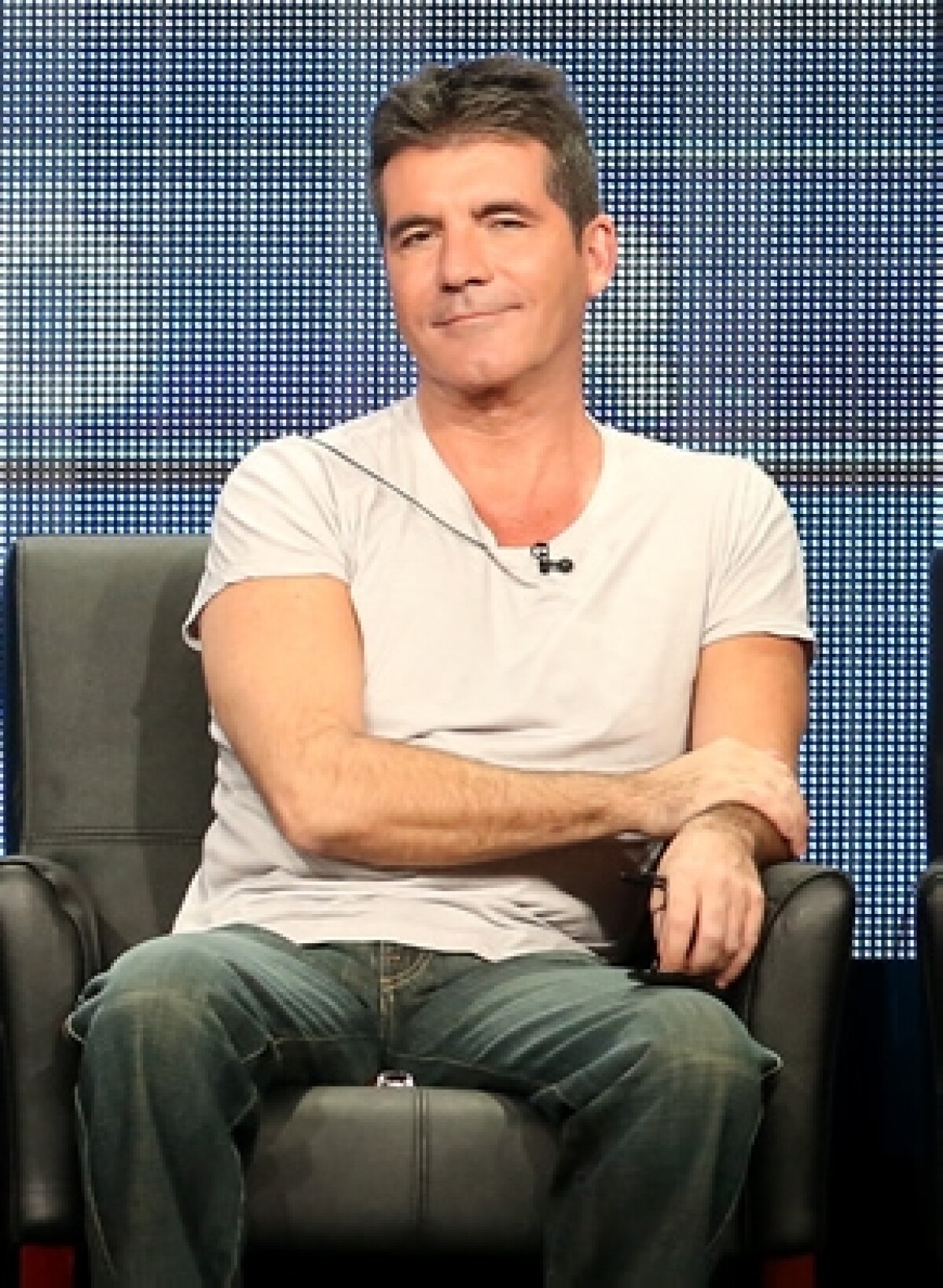 Simon Cowell “habla” por primera vez de su futura paternidad