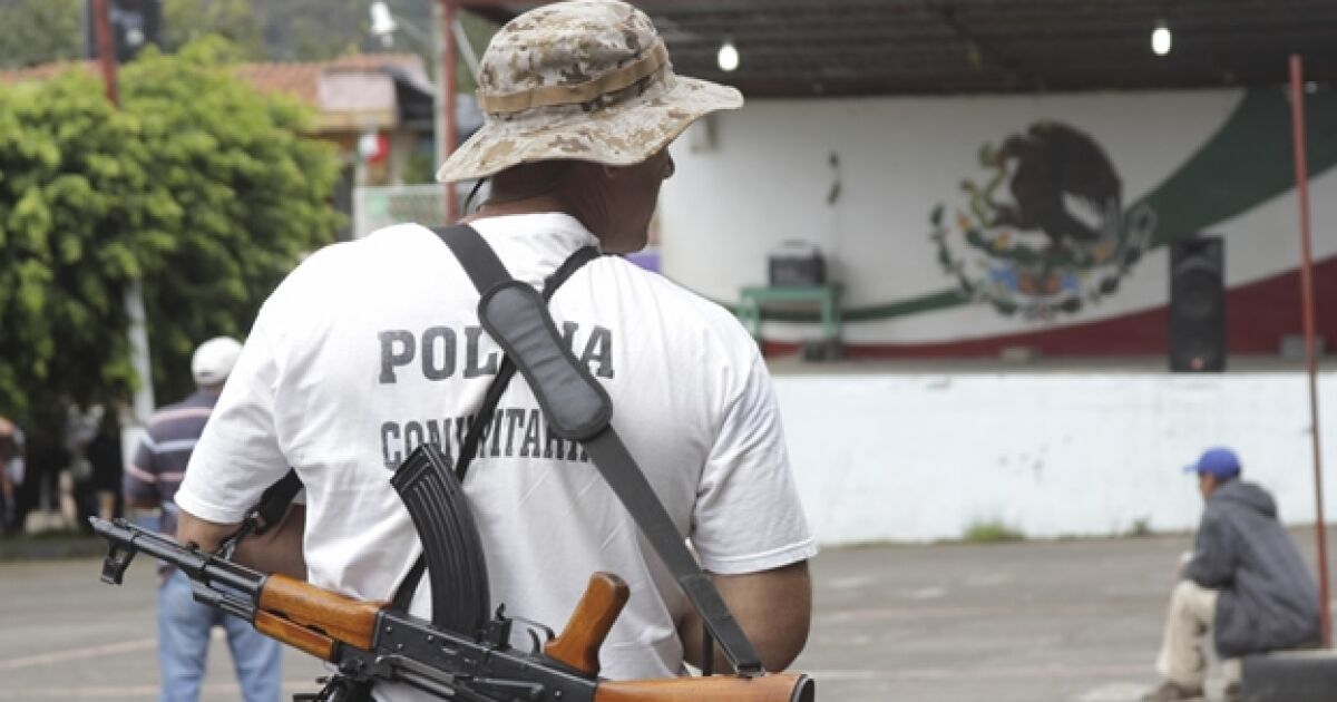 Un grupo armado ataca a autodefensas en Michoacán, hay al menos un muerto