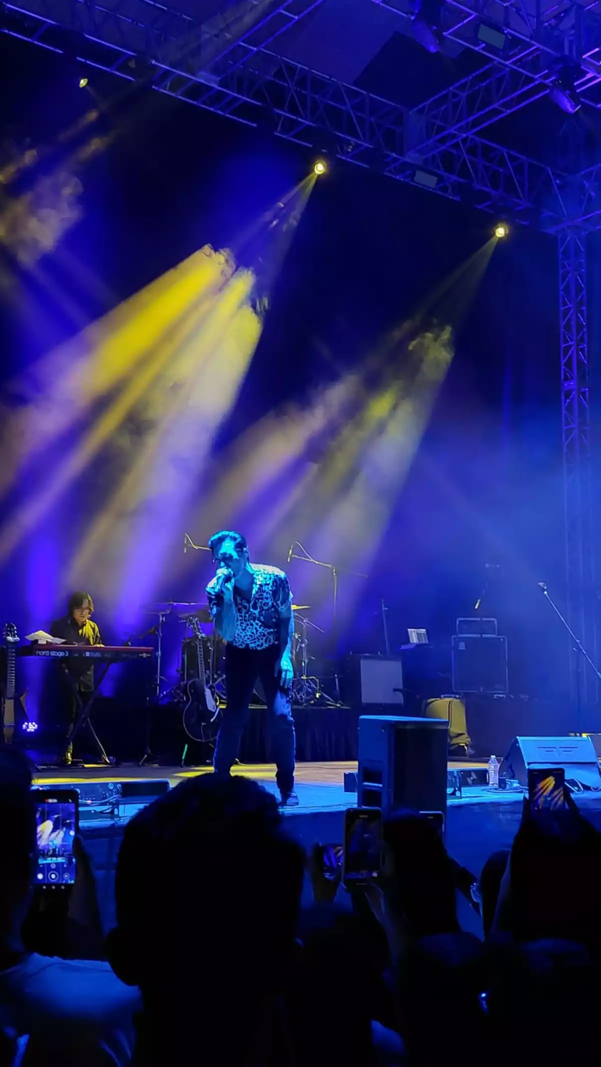 Drake Bell presenta su álbum ‘Non Stop Flight’ en su concierto en CDMX