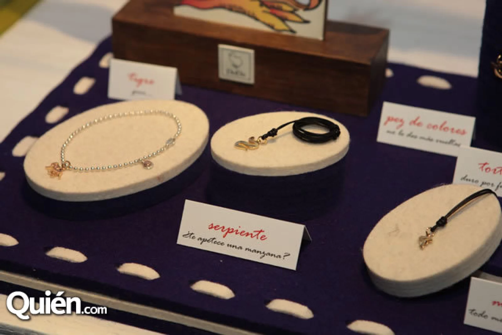 Emilio Azcárraga y Sharon Fastlich en presentación de joy...