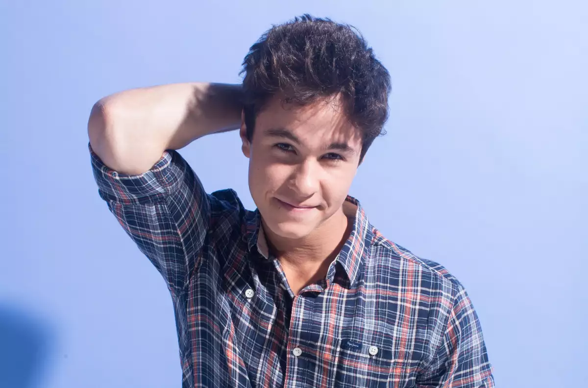 Michael Ronda, la nueva estrella mexicana de Disney