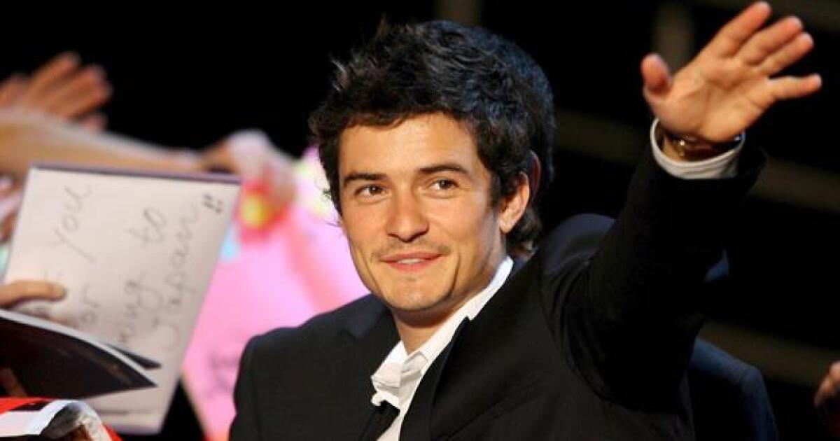Orlando Bloom recibe diploma de la Escuela de Música y Drama en Londres