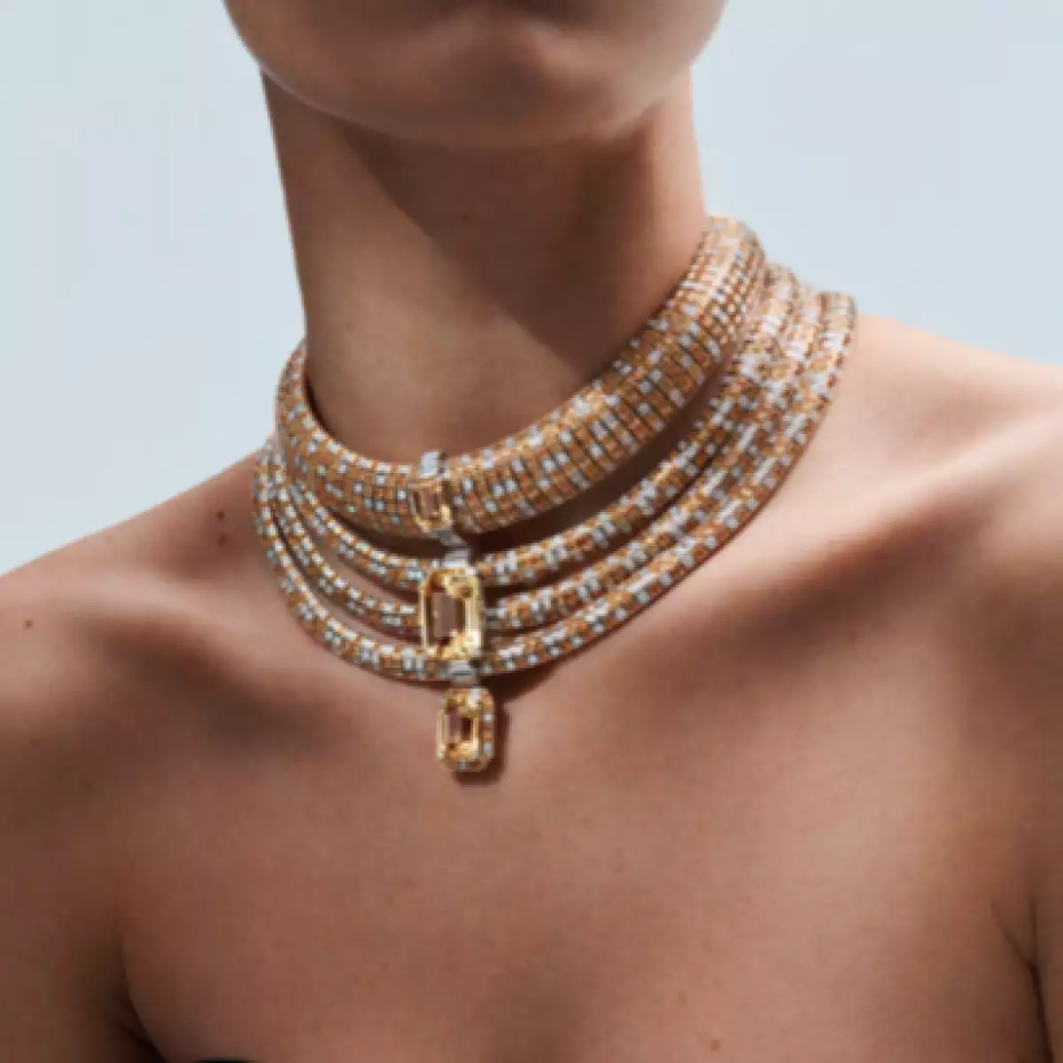 Ellas fueron las elegidas para conocer Stellar Times de Louis Vuitton