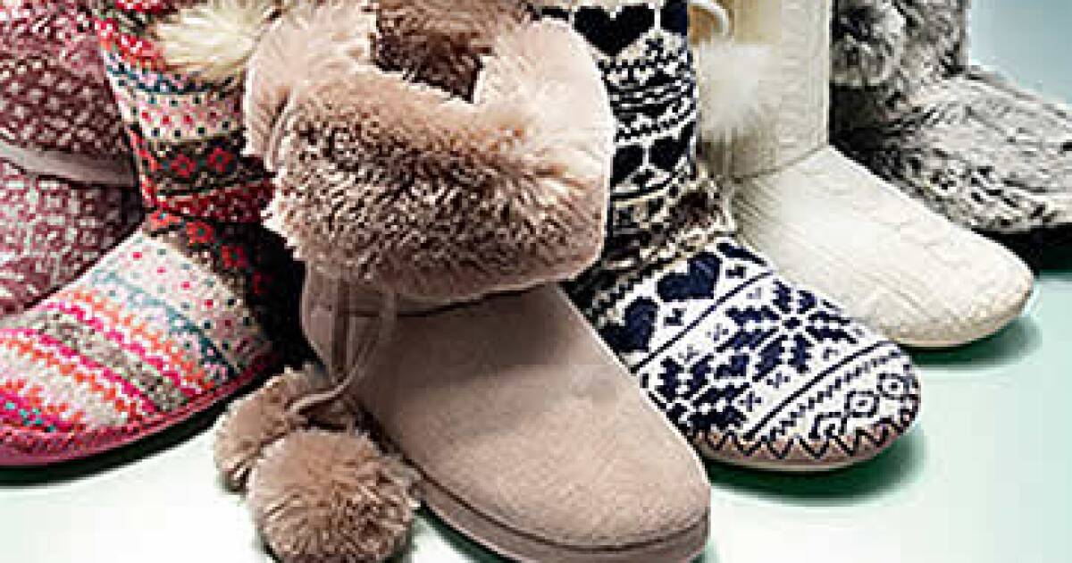 Botas navideñas se hacen en 18 meses