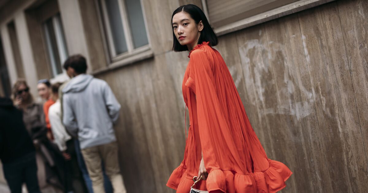 Las rebajas de ropa ya iniciaron, aquí las prendas que no puedes dejar ...