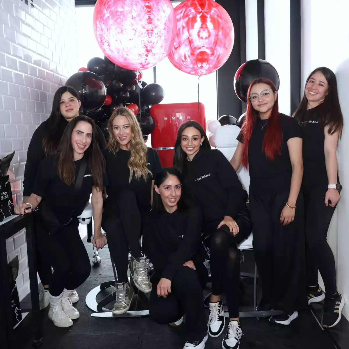 Pau Zurita, Pam Allier y Vane Huppenkothen unen Clymb y The Face Method