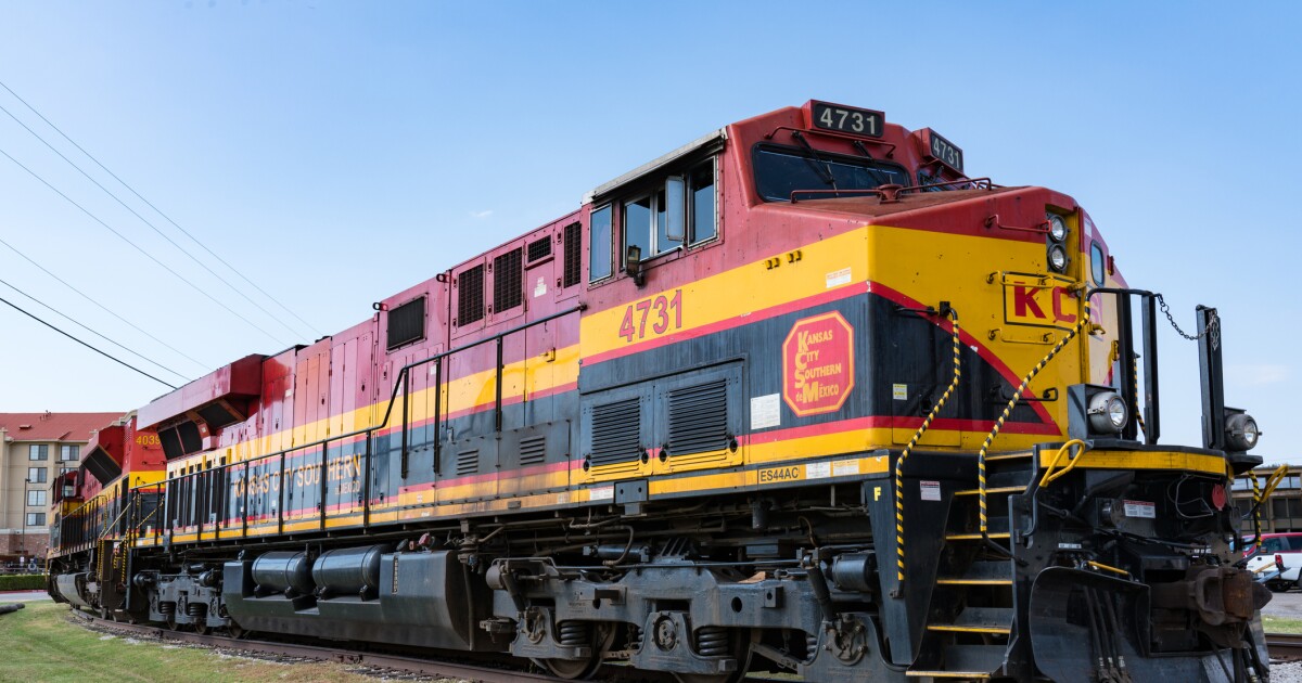 Kansas City Southern prevé crecimiento de 15% en transporte de combustible
