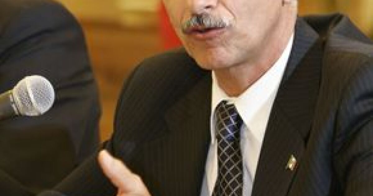 Carlos Abascal muere a los 59 años