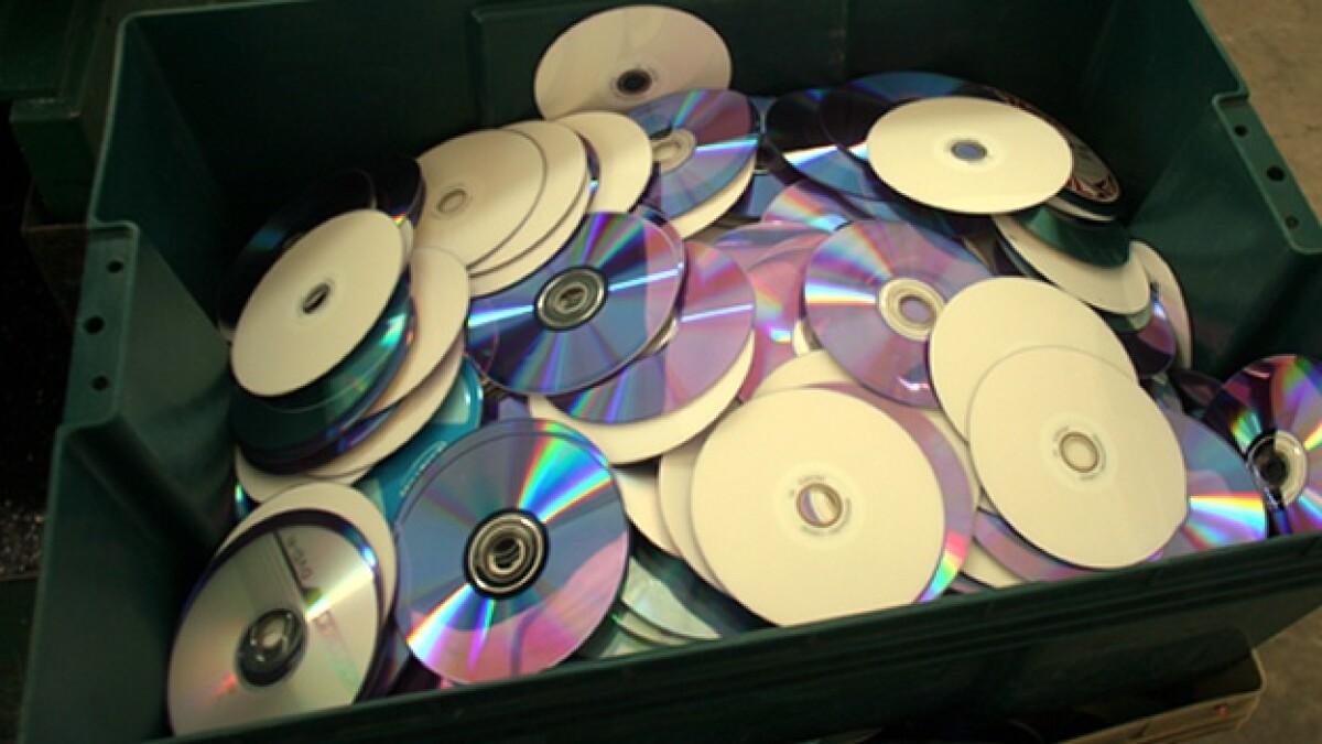 En esta temporada, ¿vale la pena comprar discos pirata?