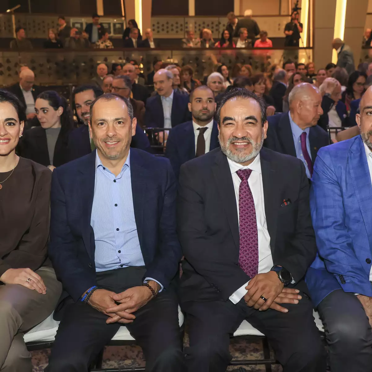 Carlos Slim presenta "Mi vida", el libro biográfico de Anuar Kuri, en ...
