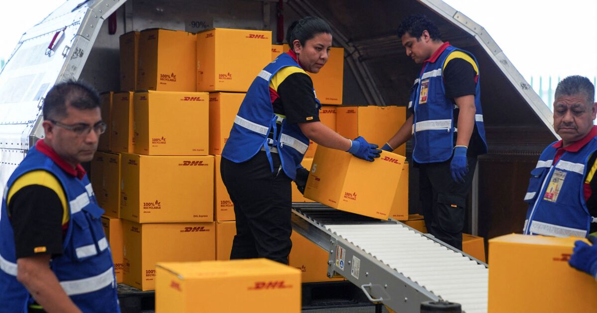El gigante de logística DHL cambia de nombre