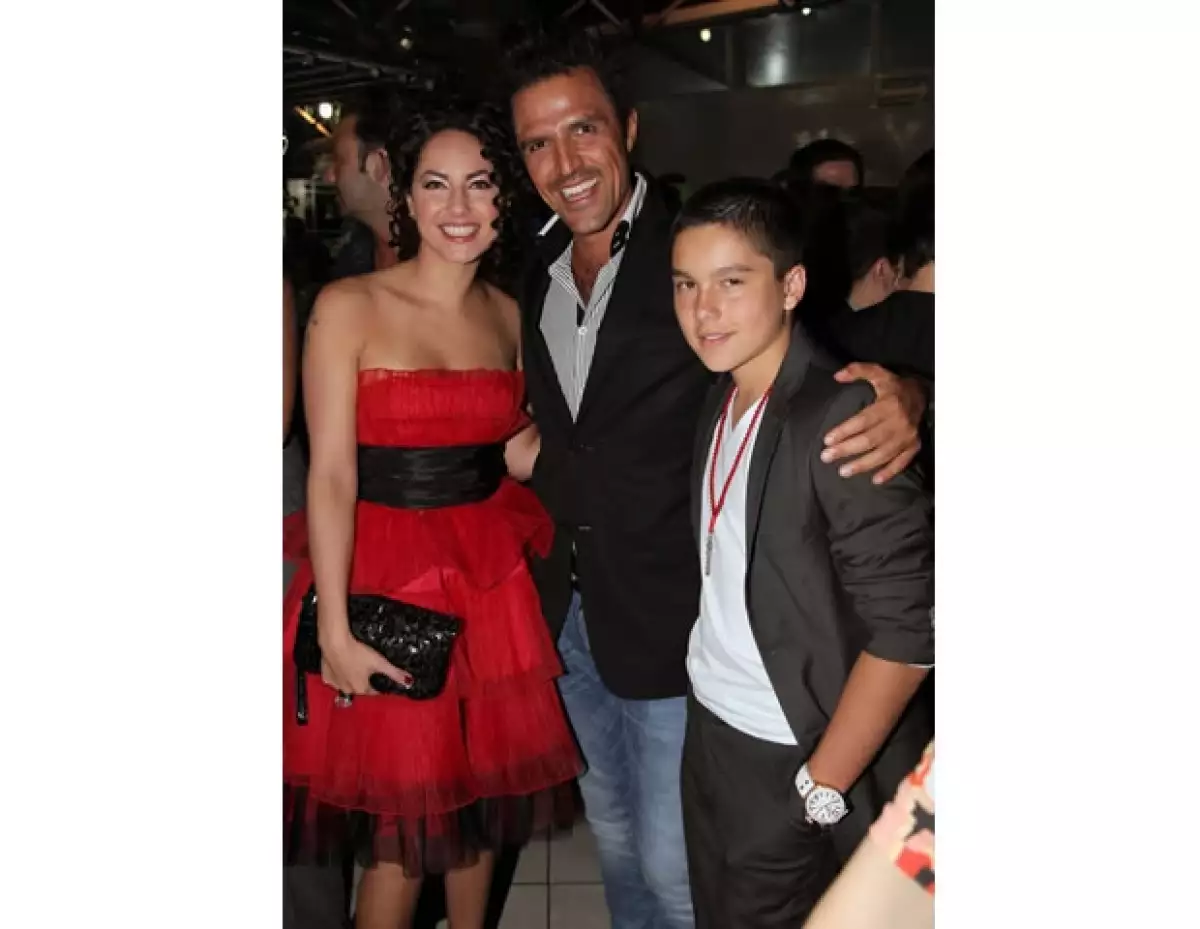 Billy Rovzar `Here there and everywhere´