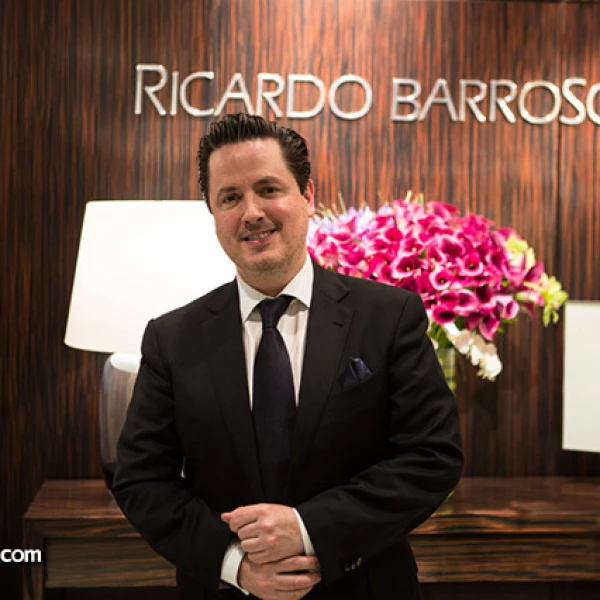 Ricardo Barroso inaugura showroom