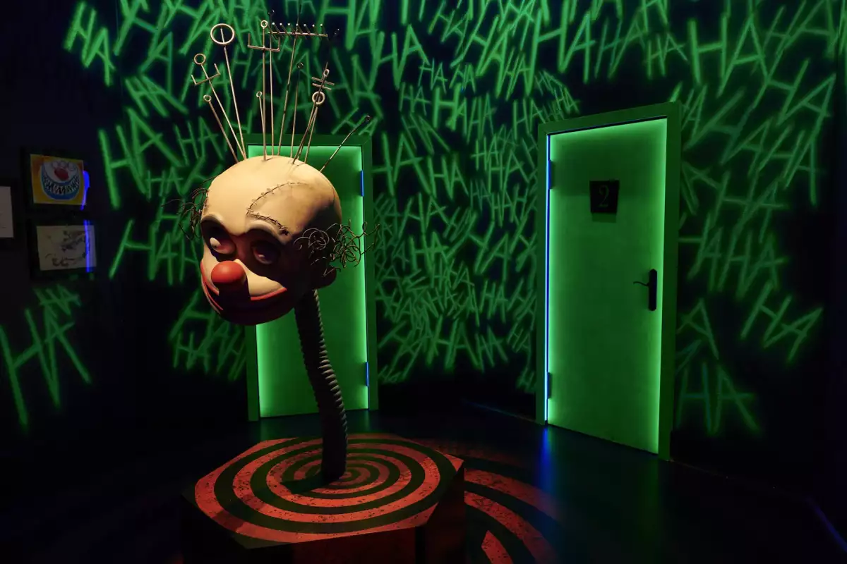 La exposición de Tim Burton llega a CDMX: todo sobre 'El Laberinto'