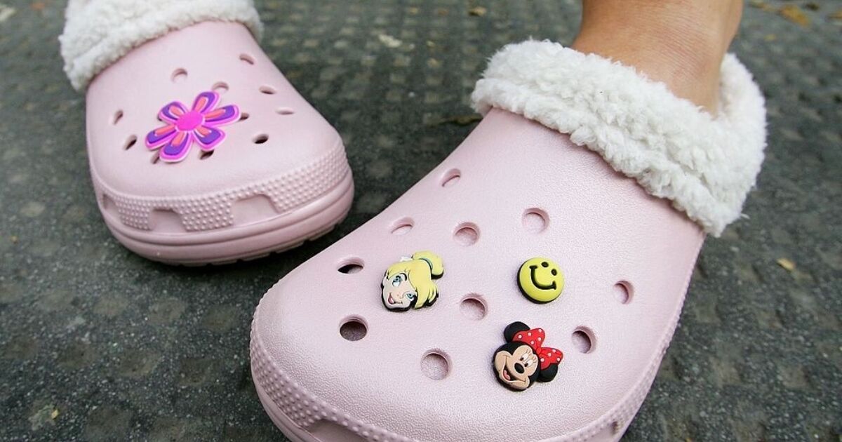 Cómo Crocs pasó de ser un calzado considerado 'feo' a una tendencia de ...