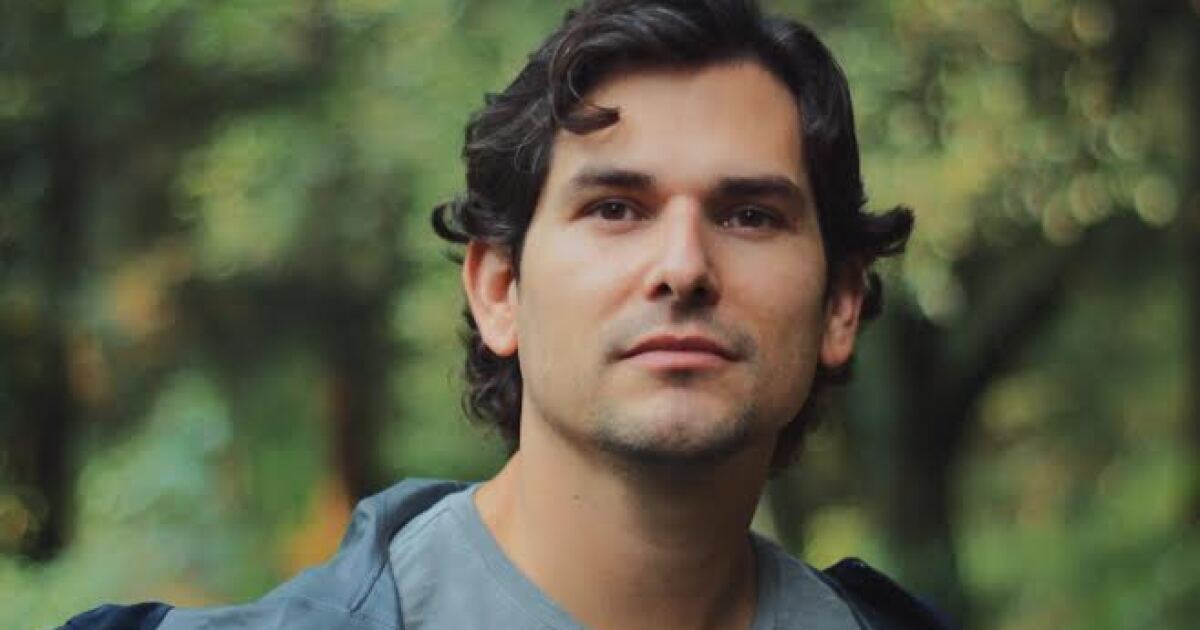 Alan sigue por el mundo