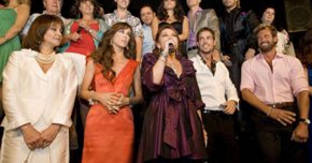 Presentan telenovela `Sortilegio´