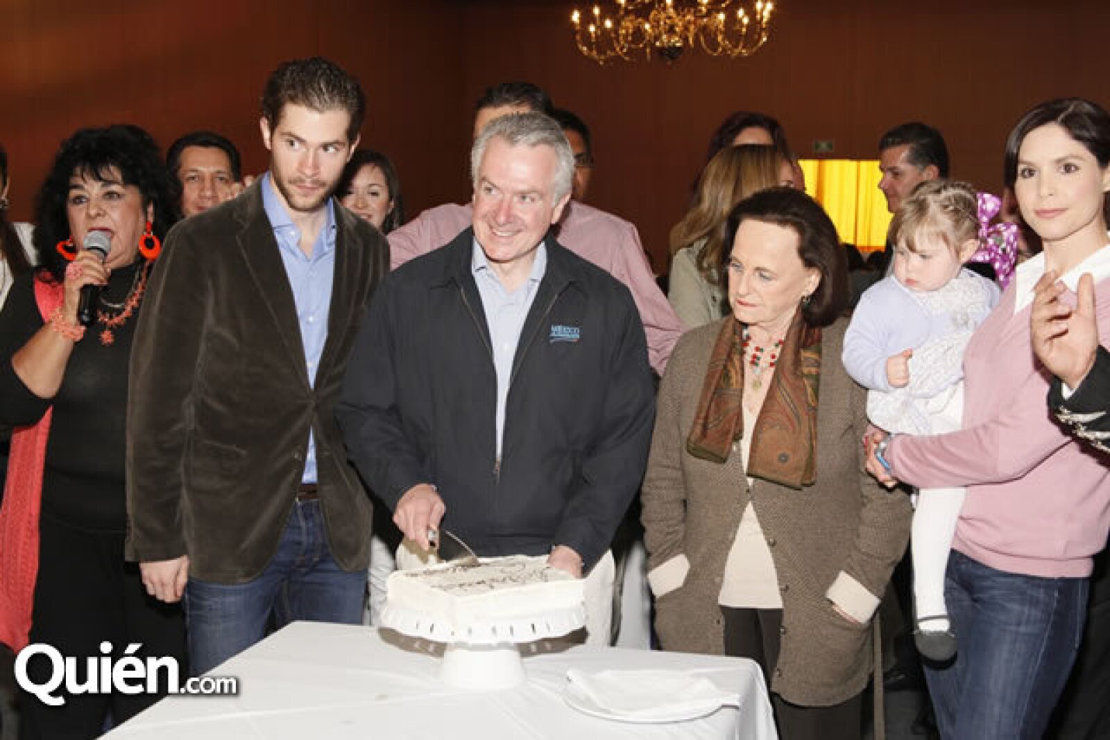 Santiago Creel celebra sus 57 años