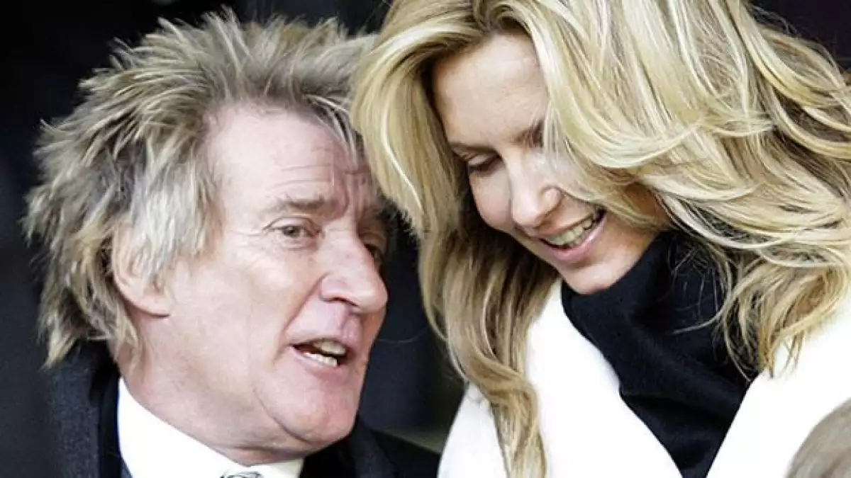 Rod Stewart será papá por séptima ocasión a los 66 años de edad