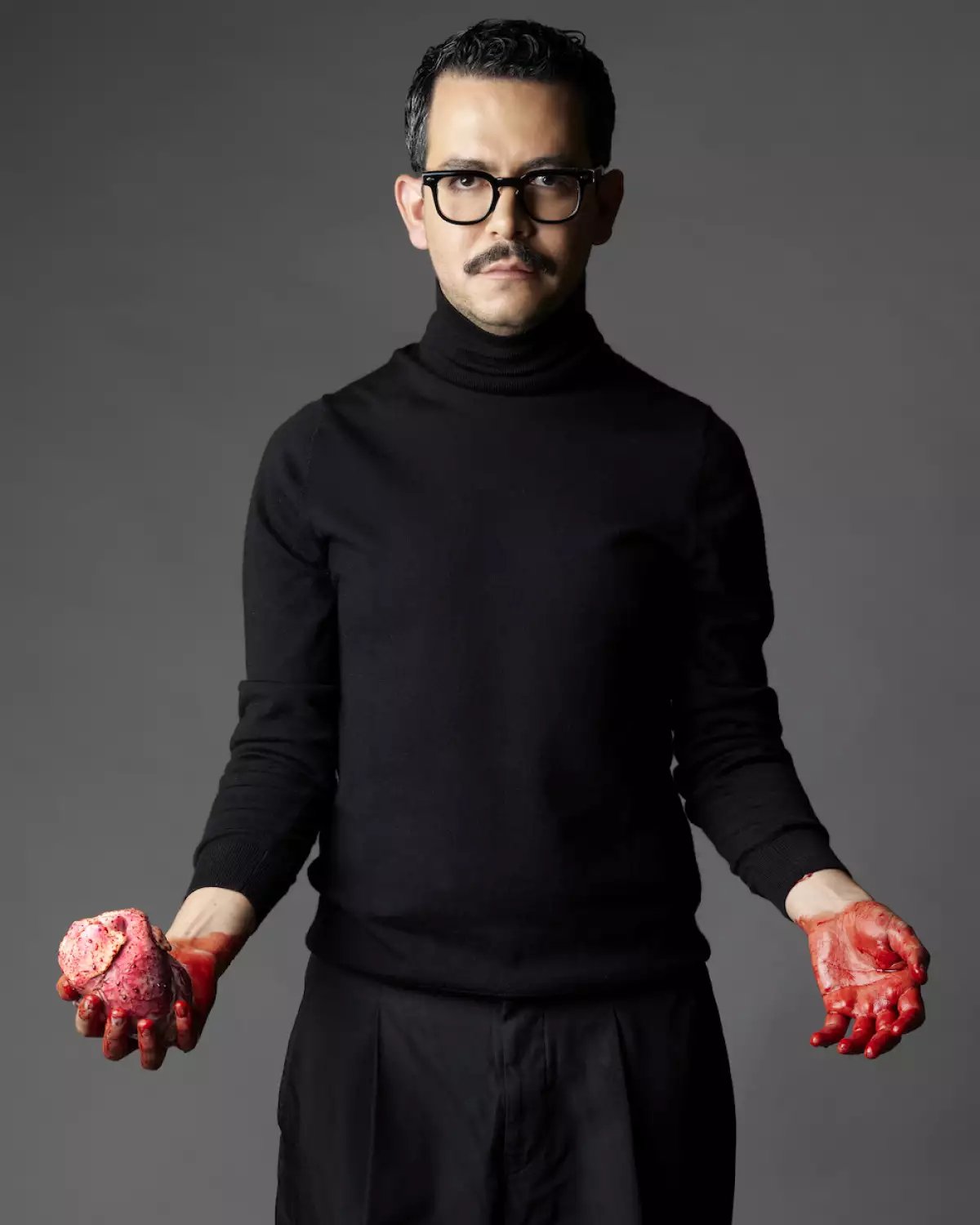 Manolo Caro celebra su primera nominación a los GLAAD Awards