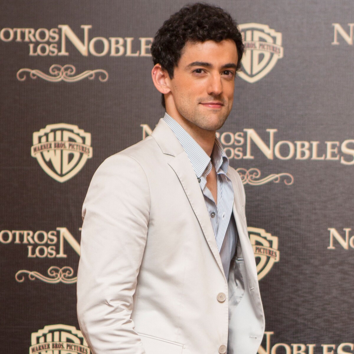 Luis Gerardo Méndez trabajará con Sandler y Aniston en la nueva cinta ...