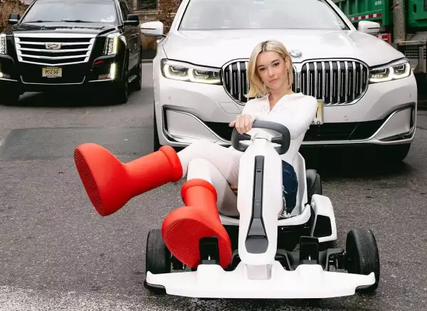 Así son las botas rojas inspiradas en Astro Boy que están causando ...