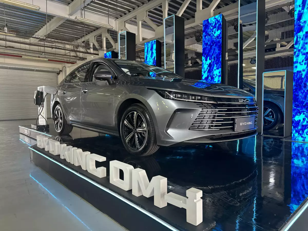 BYD King DM-i: precio en México y características del sedán híbrido enchufable